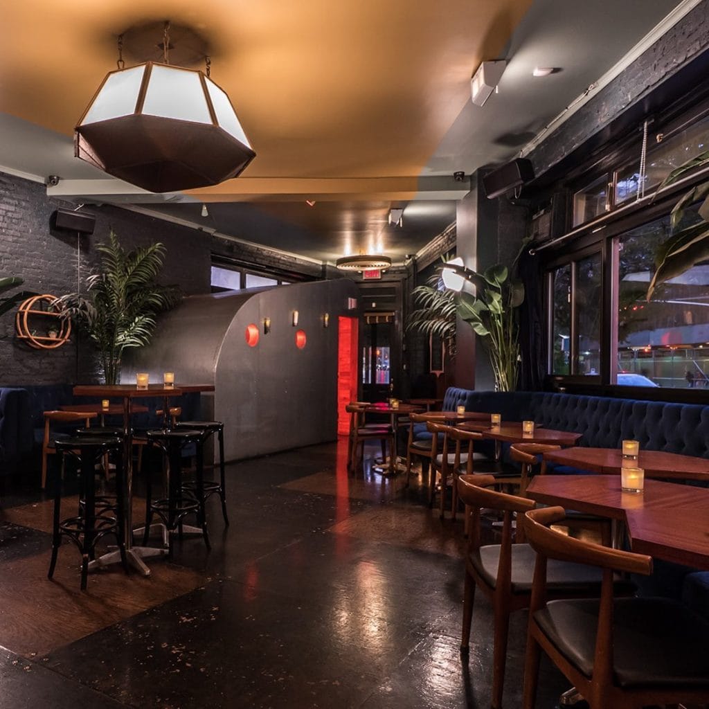 Best Bars In Williamsburg, Brooklyn - 23 Cool Cocktail Bars Near By ...